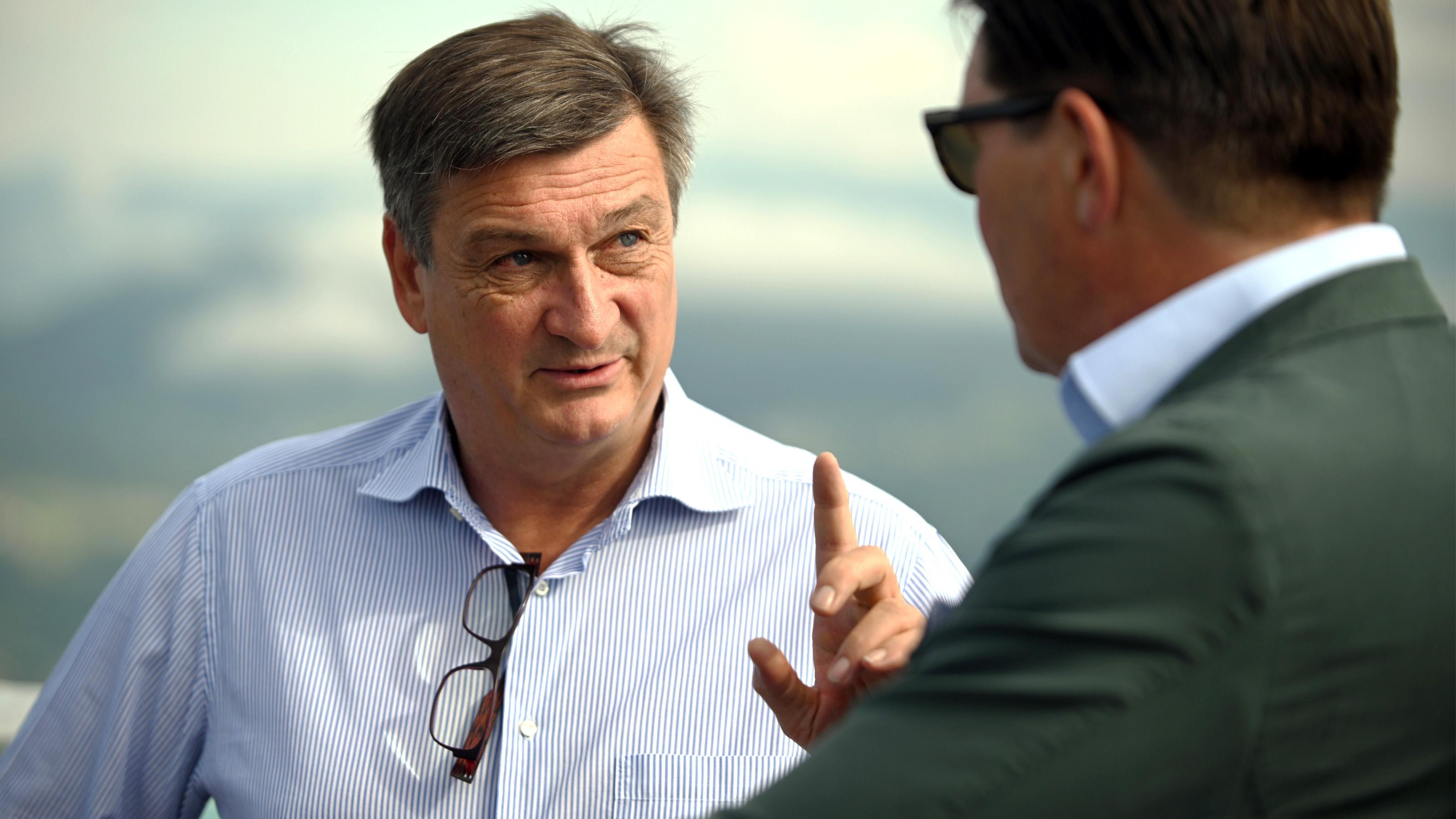 Jürgen Mandl: Staat soll bei sich selbst sparen, nicht bei Bürgern und ...