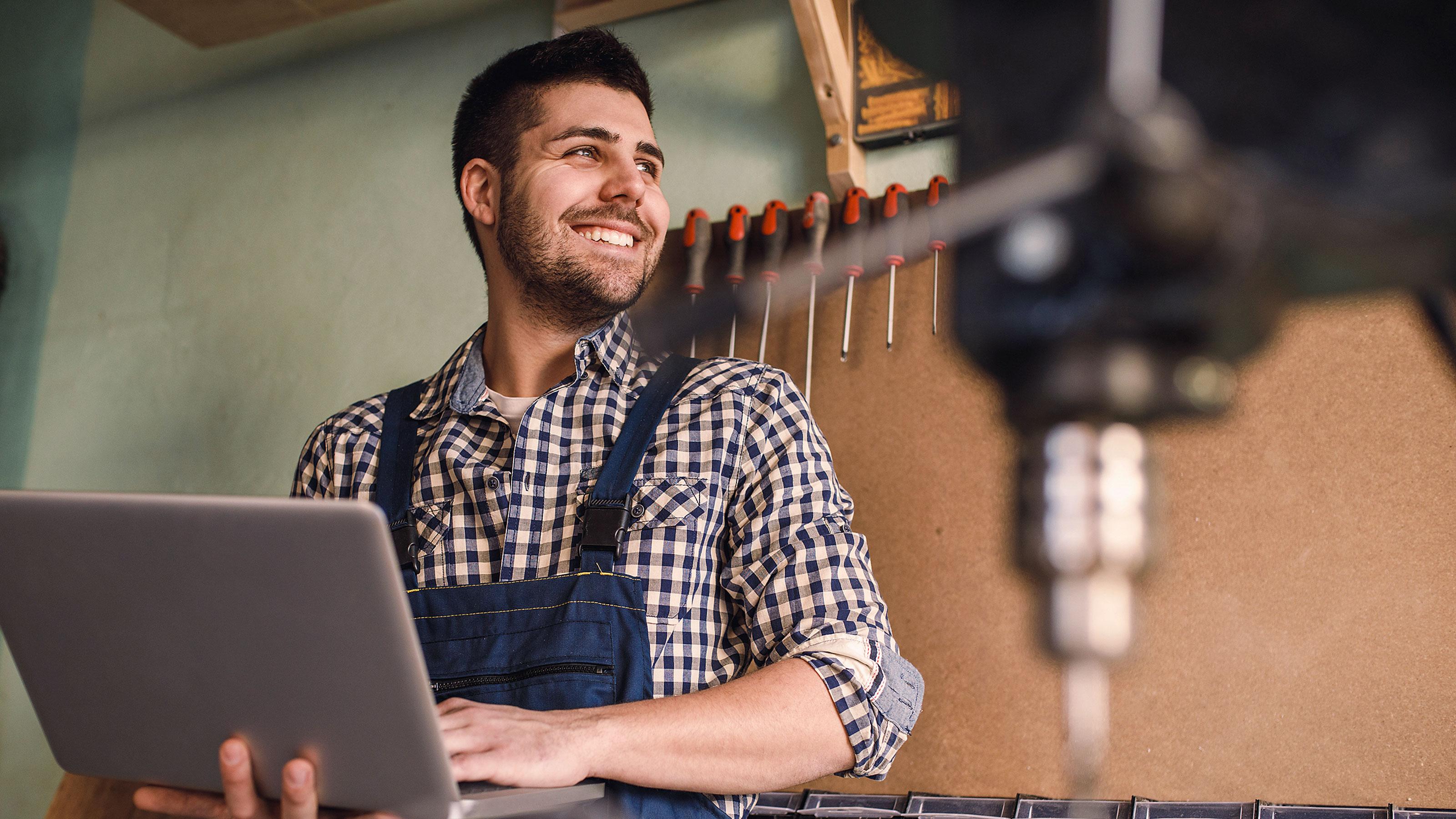 Sie fragen, wir antworten: Alle Infos zur Bildungsförderung - WKO