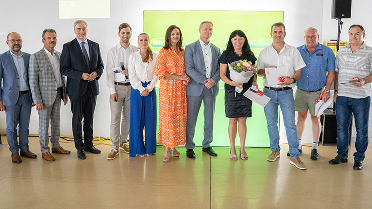 Ehrungsfeier beim Brucha Sommerfest - WKO