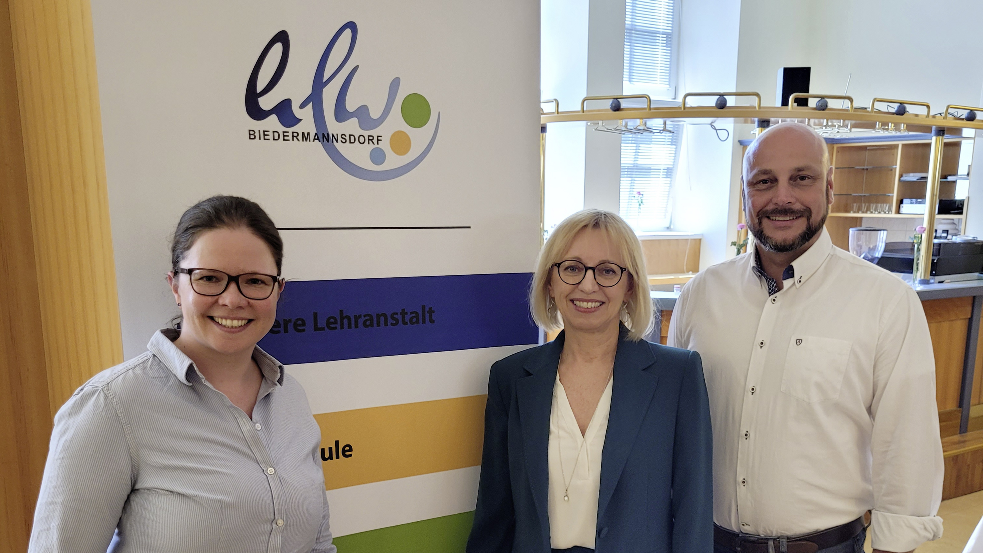 Wirtschaft trifft Schule - WKO