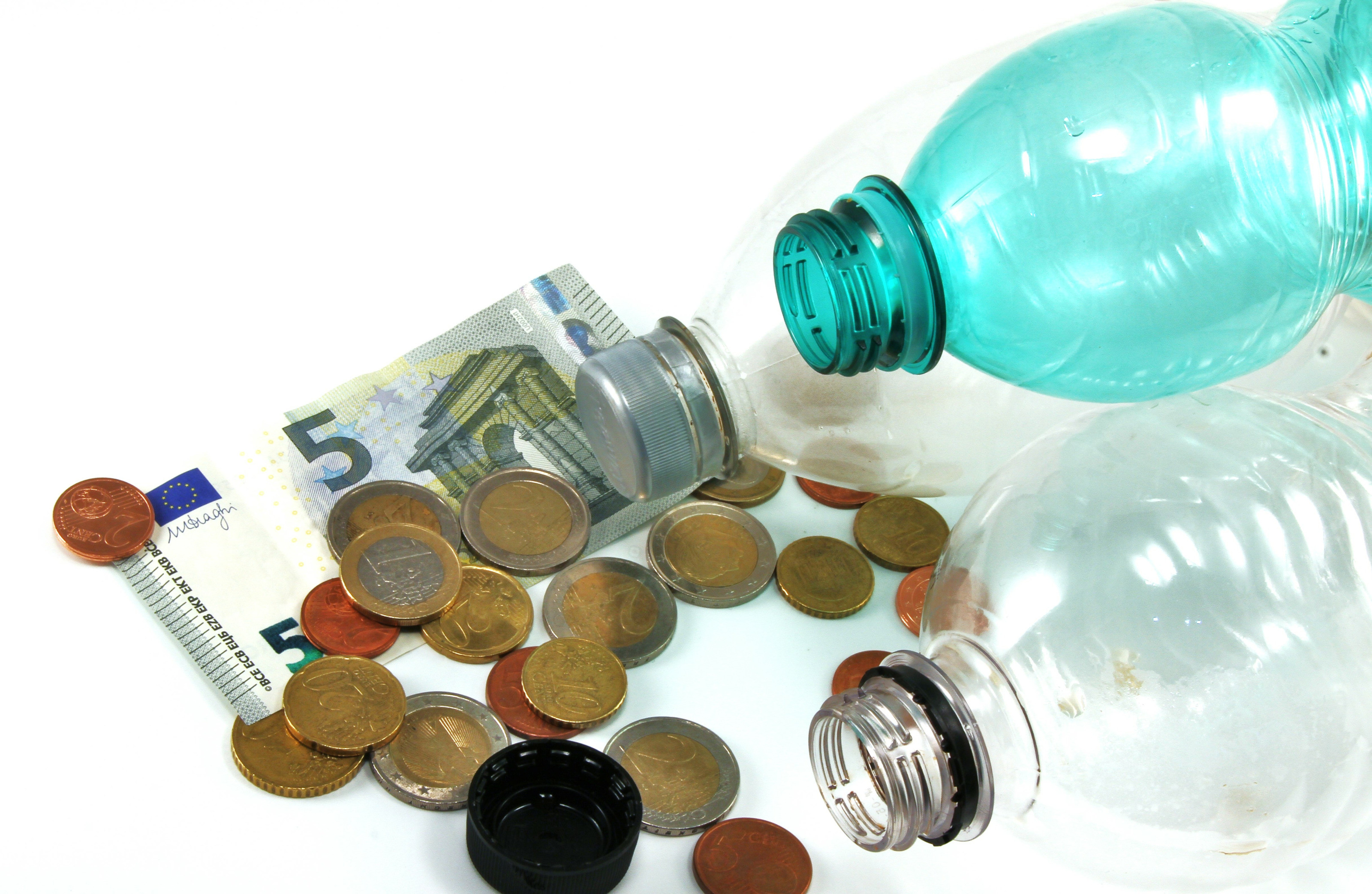 Einwegpfand und Pfandsystem im Lebensmittelgewerbe - WKO