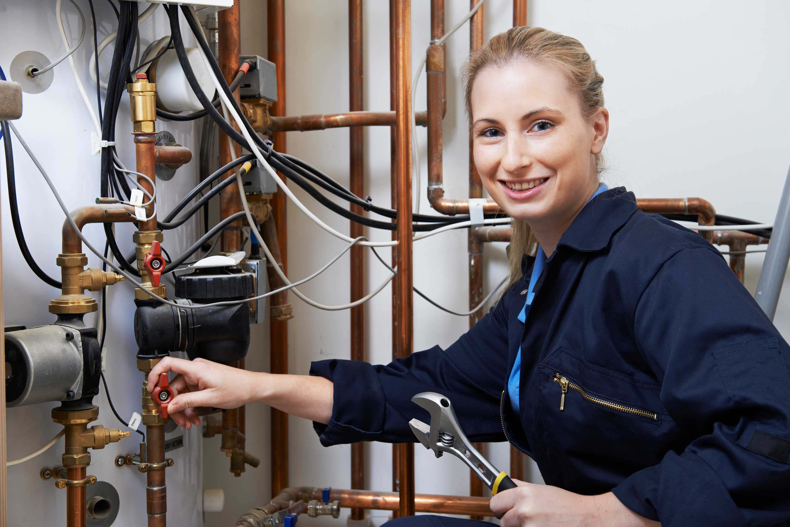 Deine Lehre als Installations- und Gebäudetechniker:in - WKO