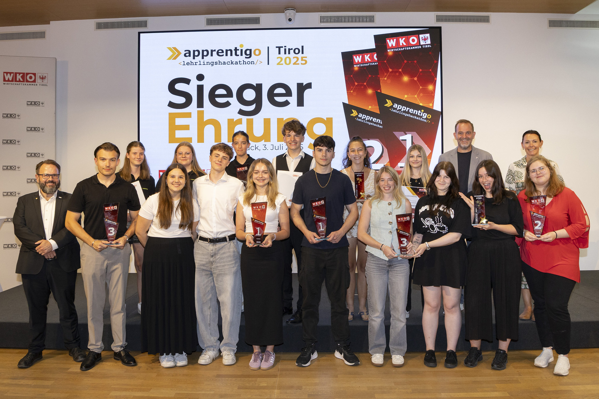 Lehrlingshackathon Tirol 2025 begeistert mit Innovation - WKO