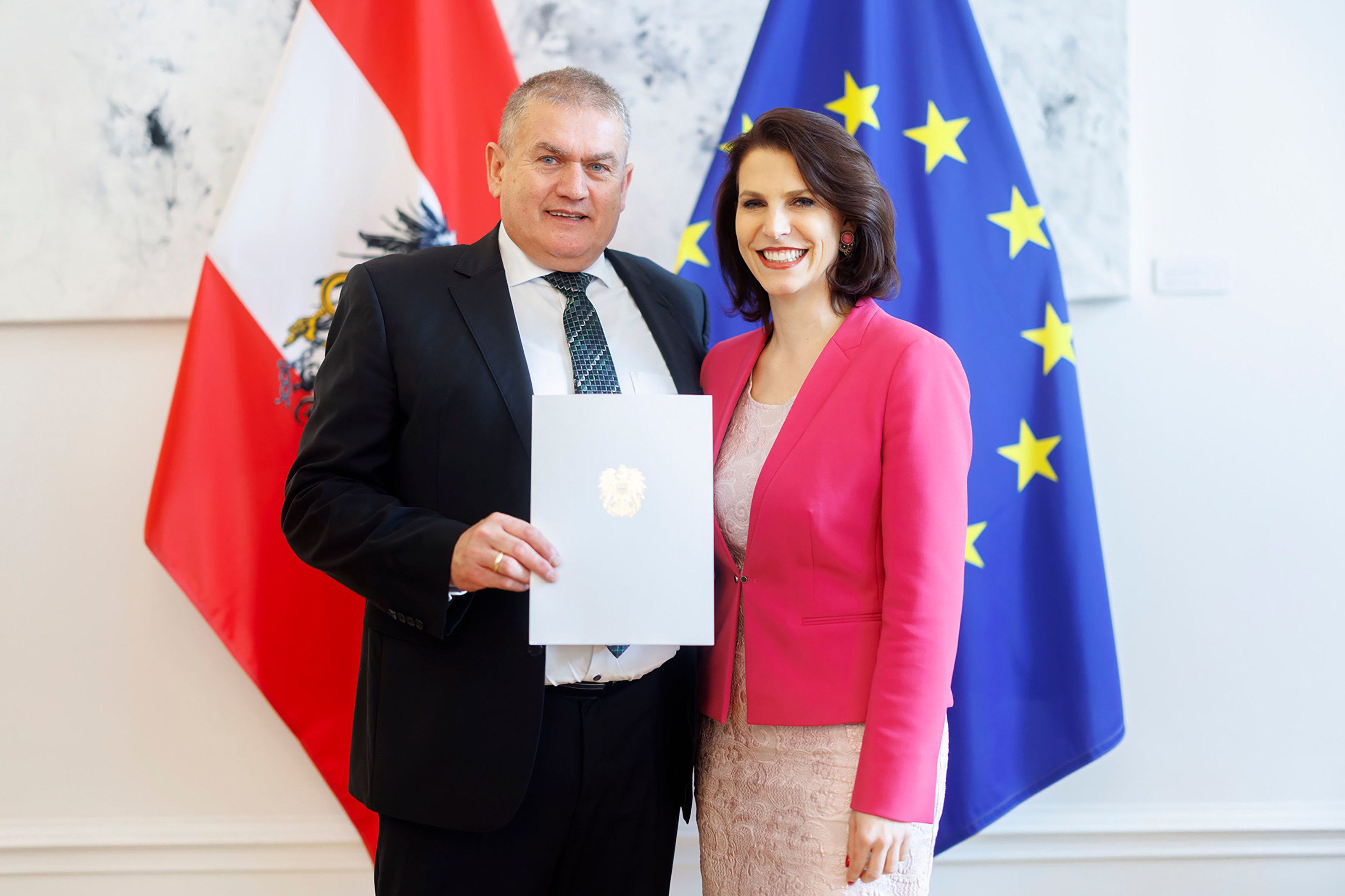 Hohe Auszeichnung für Bernhard Drexel - WKO